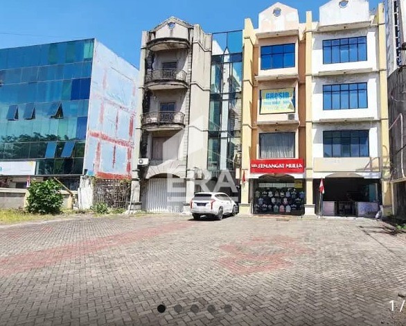 Dijual Ruko Jl. Bunguran Strategis Bersebelah dengan Pasar Atom, depan ...