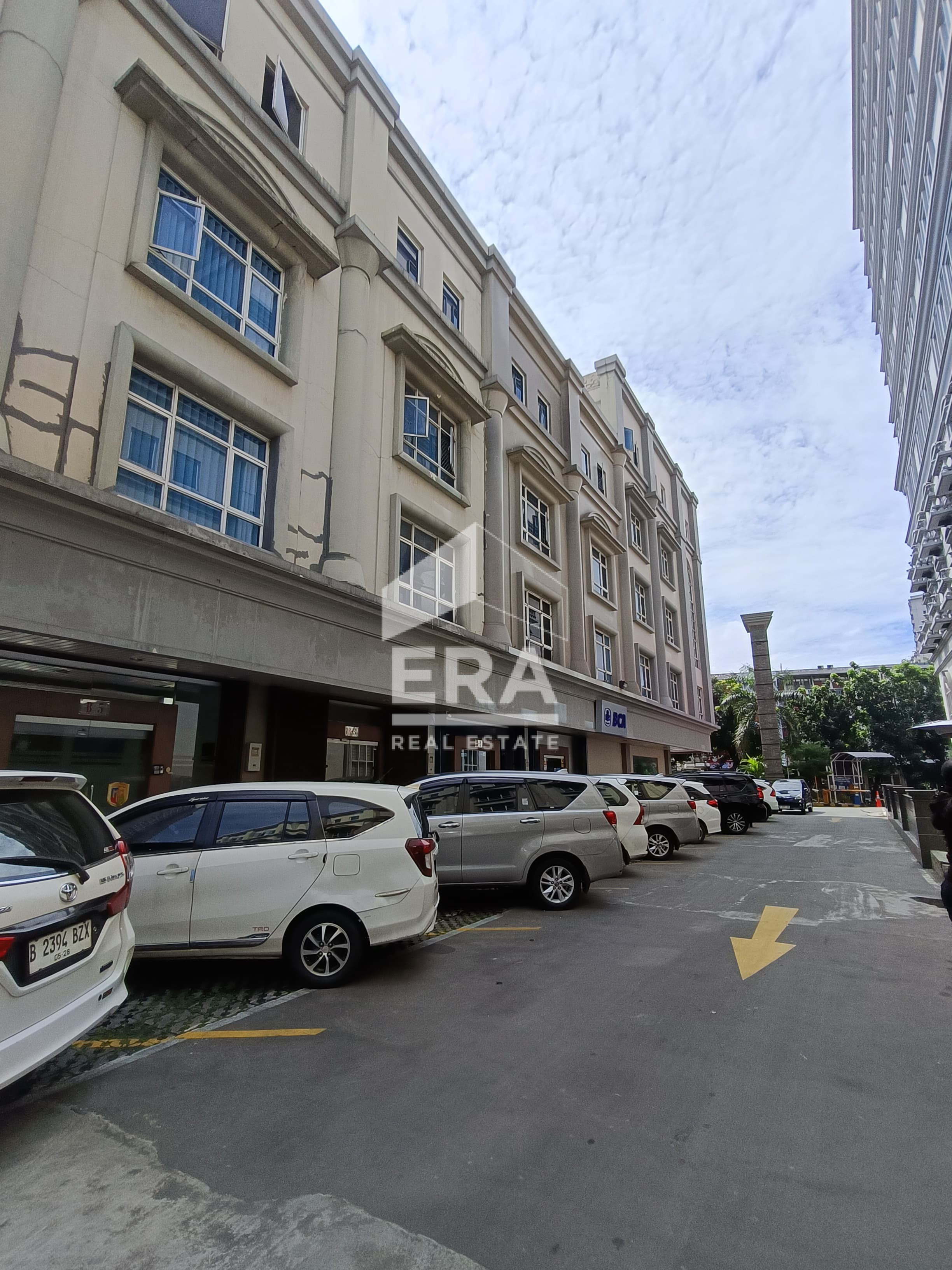 Ruko Business Park Kebon Jeruk Lokasi Rame dengan Perkantoran jarang ...