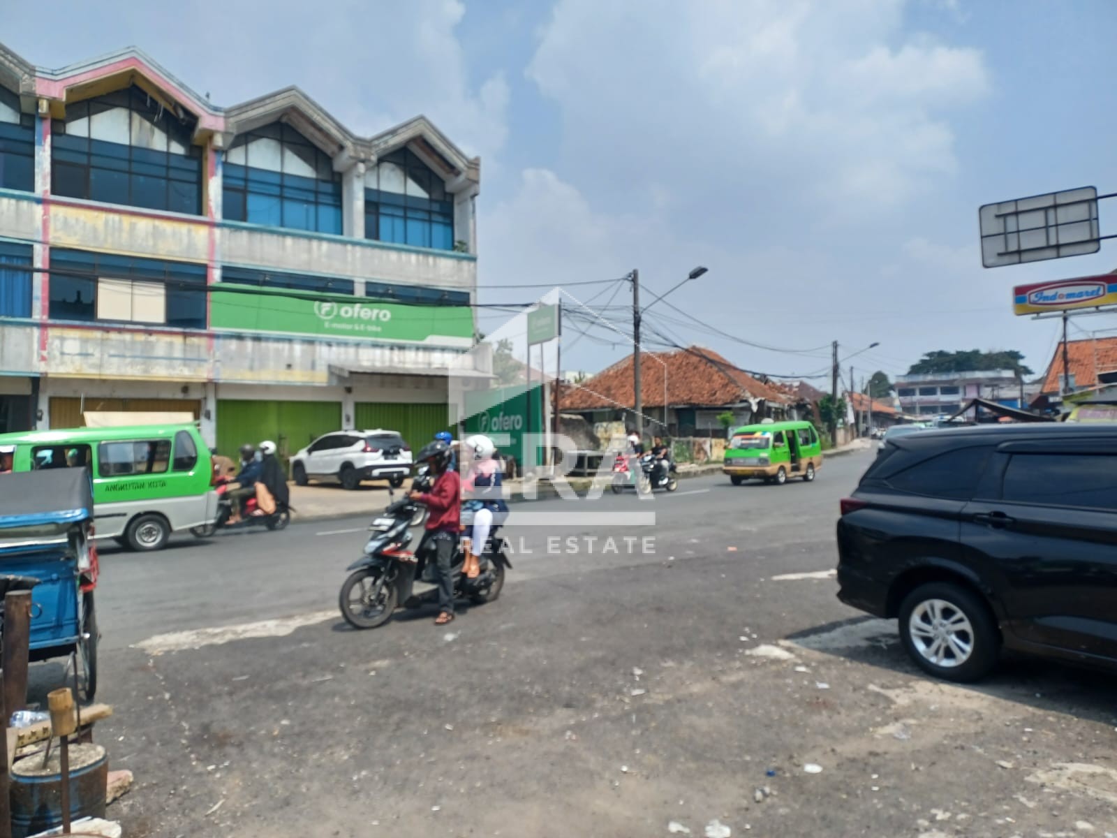 ruko murah dengan harga terjangkau berada di kawasan yang rame deket ...