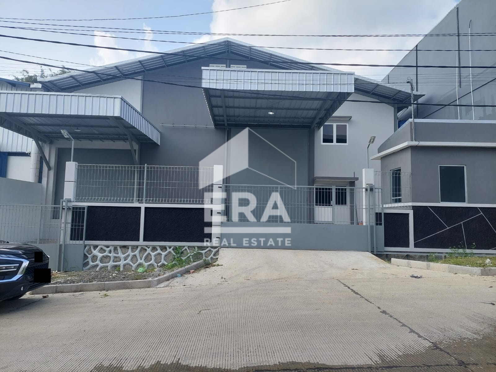 Gudang Loading Dock Bangunan Baru Di KIC Gatsu Semarang | Agen Property ...