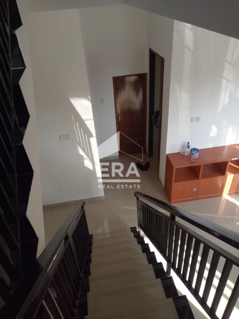 Rumah 2 lantai di Karang Tengah Ciledug Tangerang Startegis Nego | Agen ...