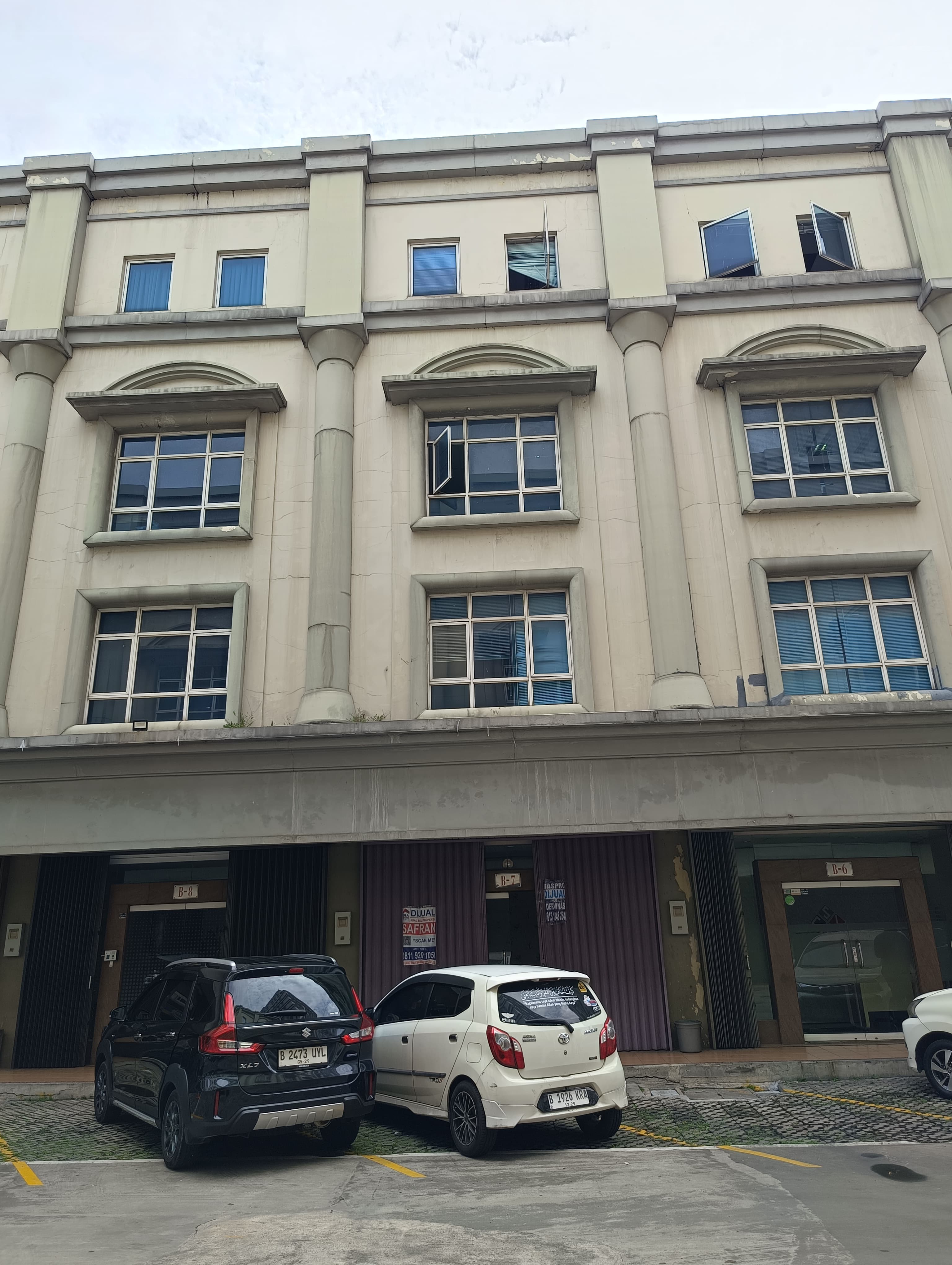 Ruko Business Park Kebon Jeruk Lokasi Rame dengan Perkantoran jarang ...